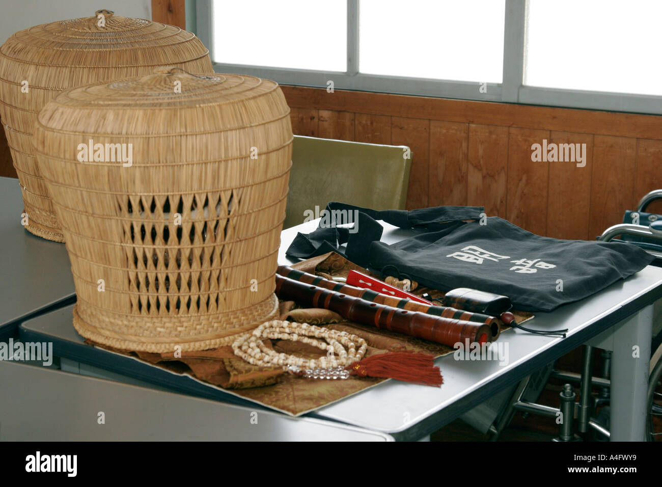 Komuso hi-res stock photography and images - Alamy