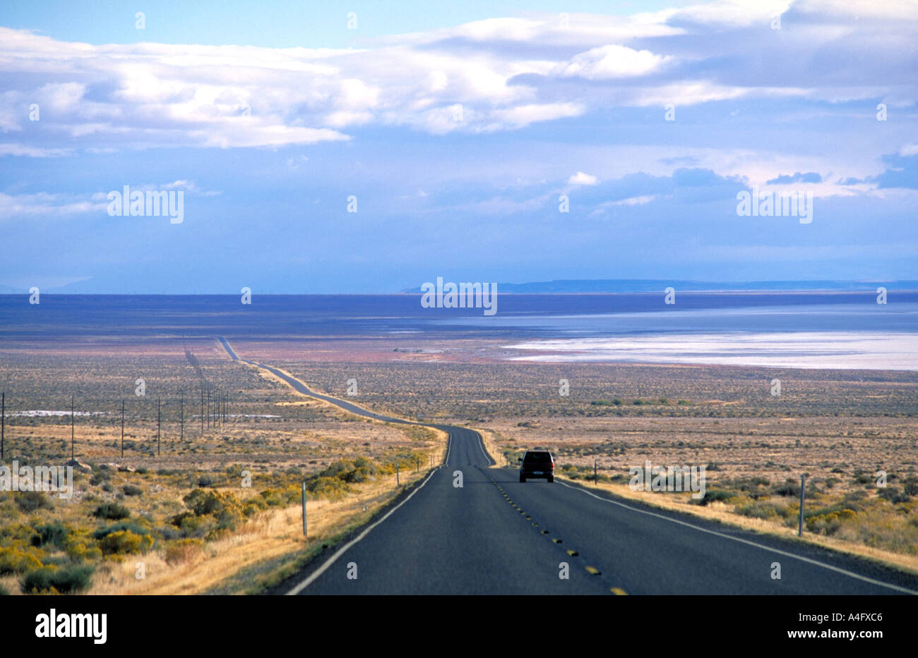 Chicago road markings hi-res stock photography and images - Alamy