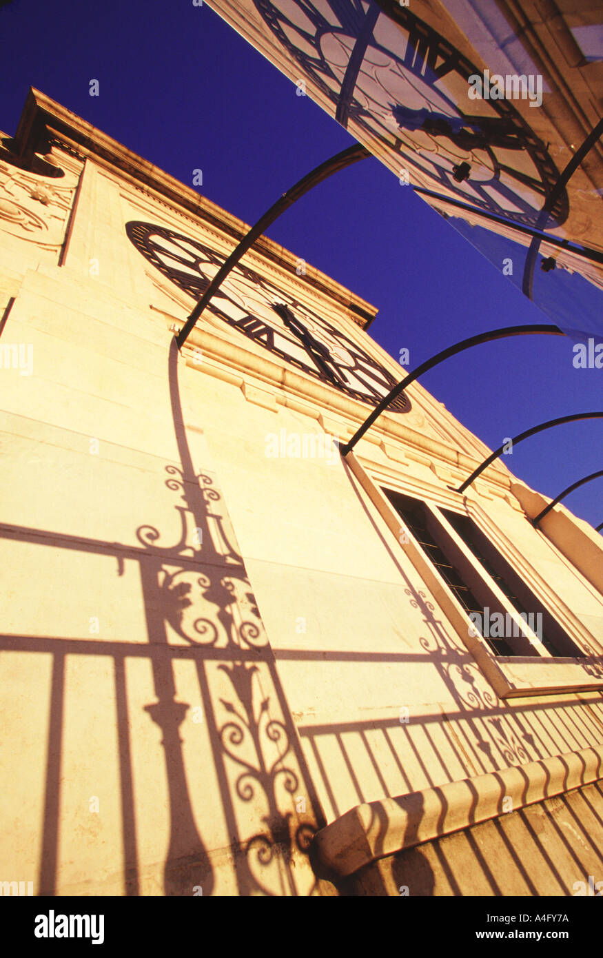 Buenos aires station clock hi-res stock photography and images - Alamy