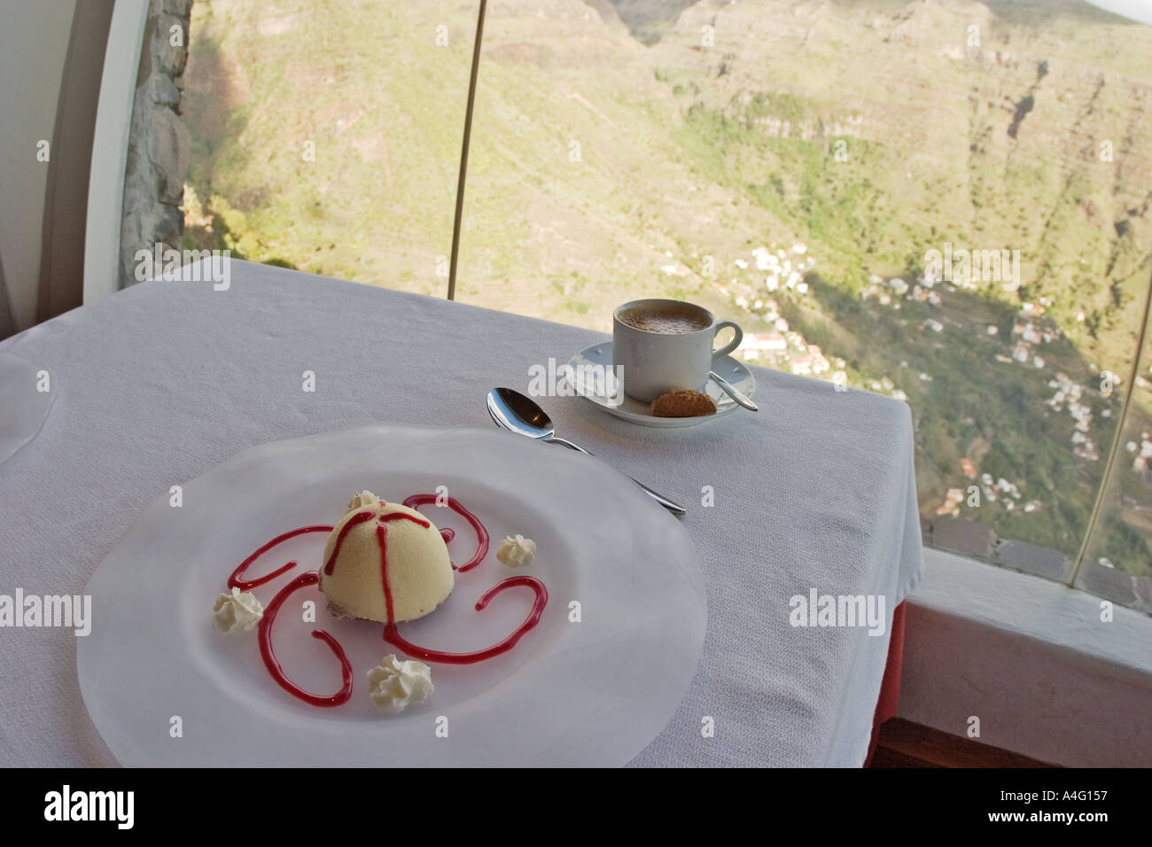 Mirador la tarta hi-res stock photography and images - Alamy