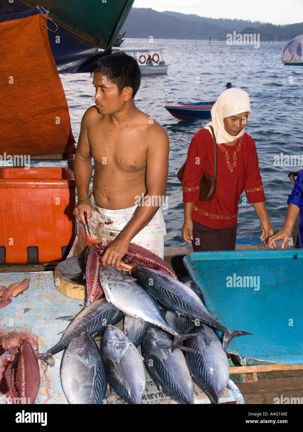Malaysia Borneo Sabah Kota Kinabalu Filipino Market fish stall Stock ...