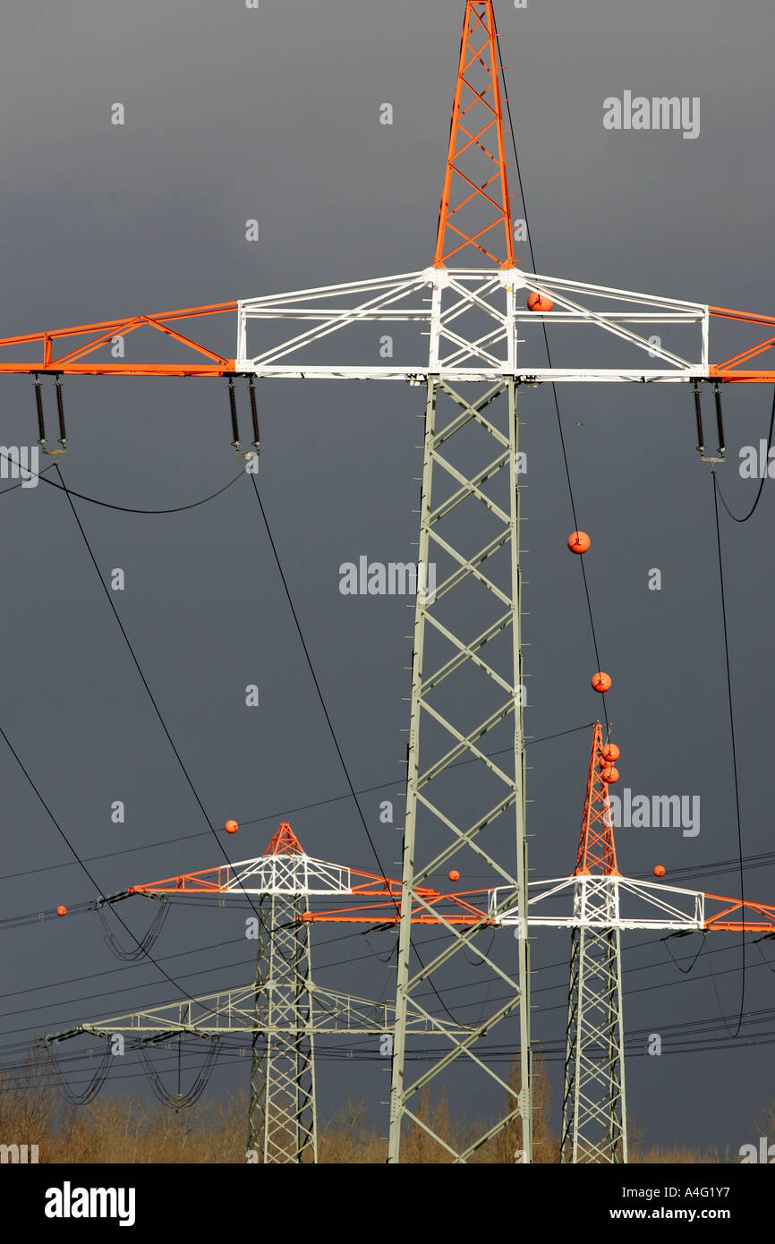 DEU, Federal Republic of Germany, : High voltage transmission lines ...