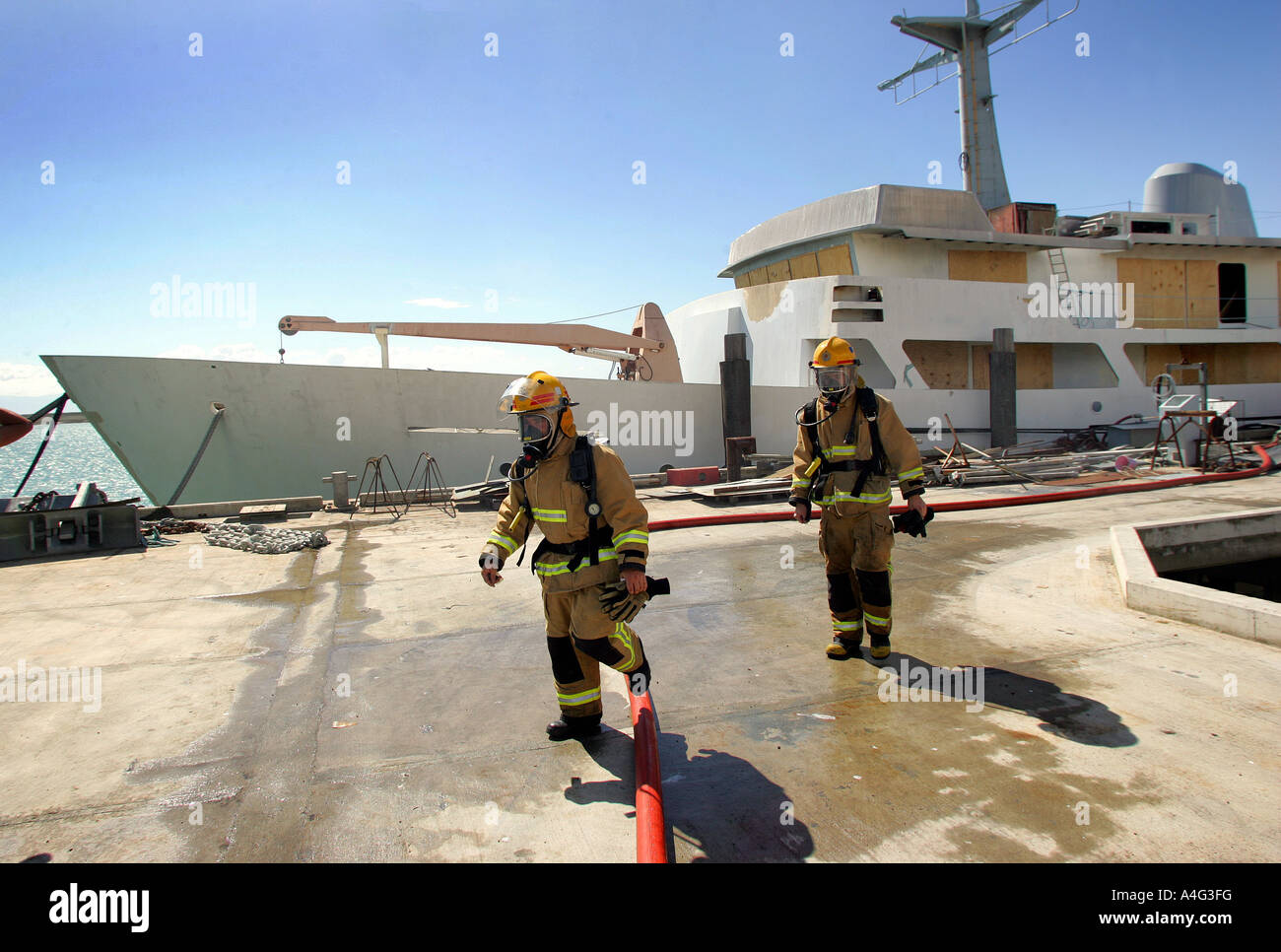 Island fire service hi-res stock photography and images - Alamy