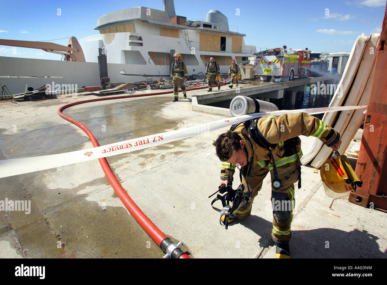 Island fire service hi-res stock photography and images - Alamy