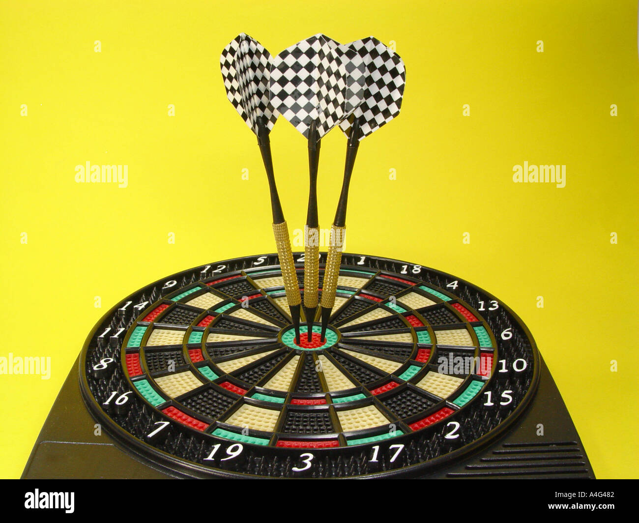 Dart in the goal as symbol for success target group victory profit uvm ...