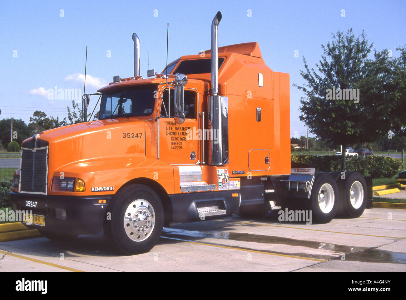 Lorry cab hi-res stock photography and images - Alamy