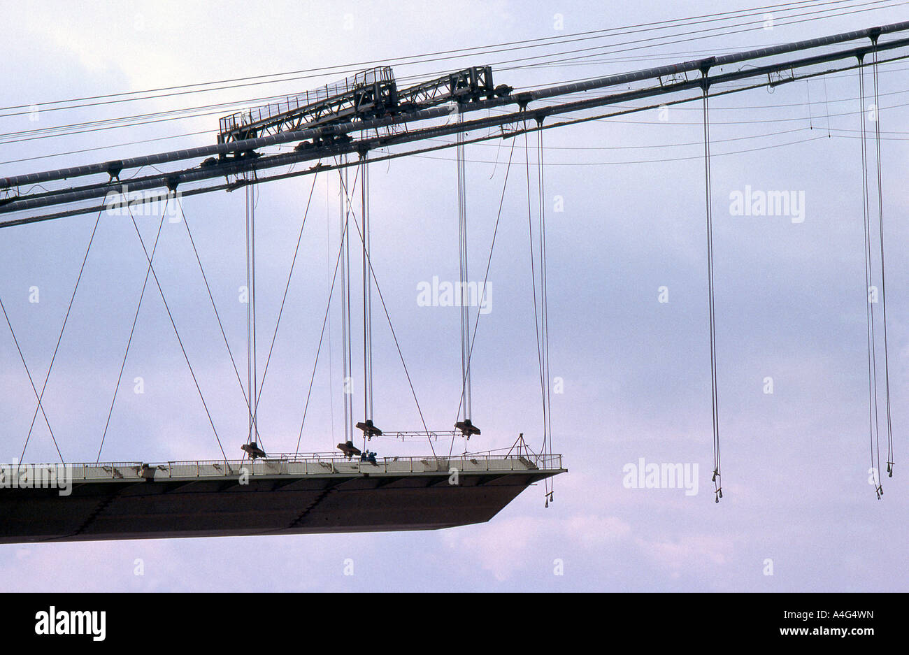 Humber bridge construction hi-res stock photography and images - Alamy
