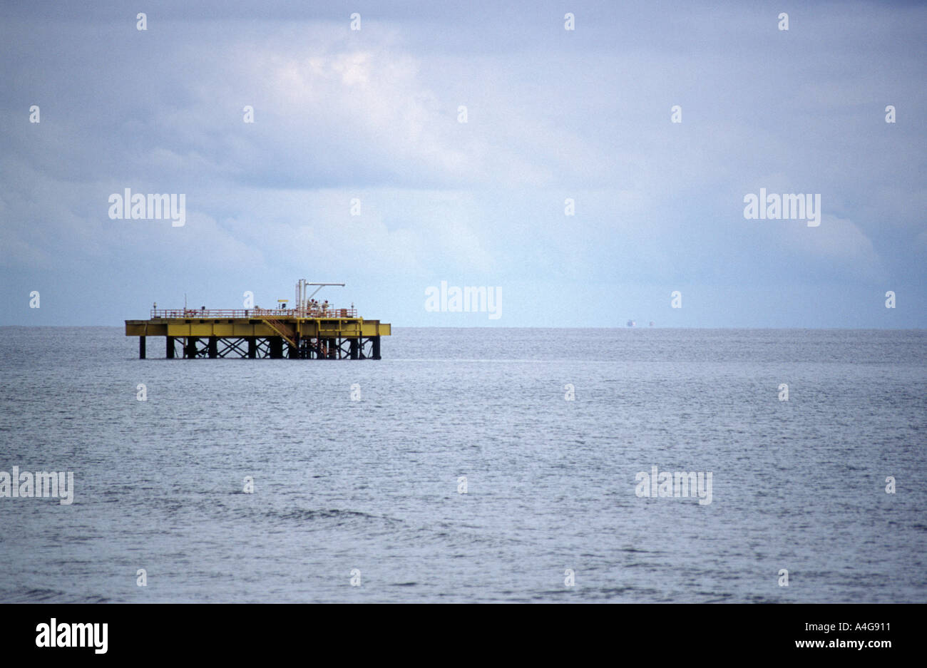 Offshore Oil Platform Brunei Stock Photo - Alamy