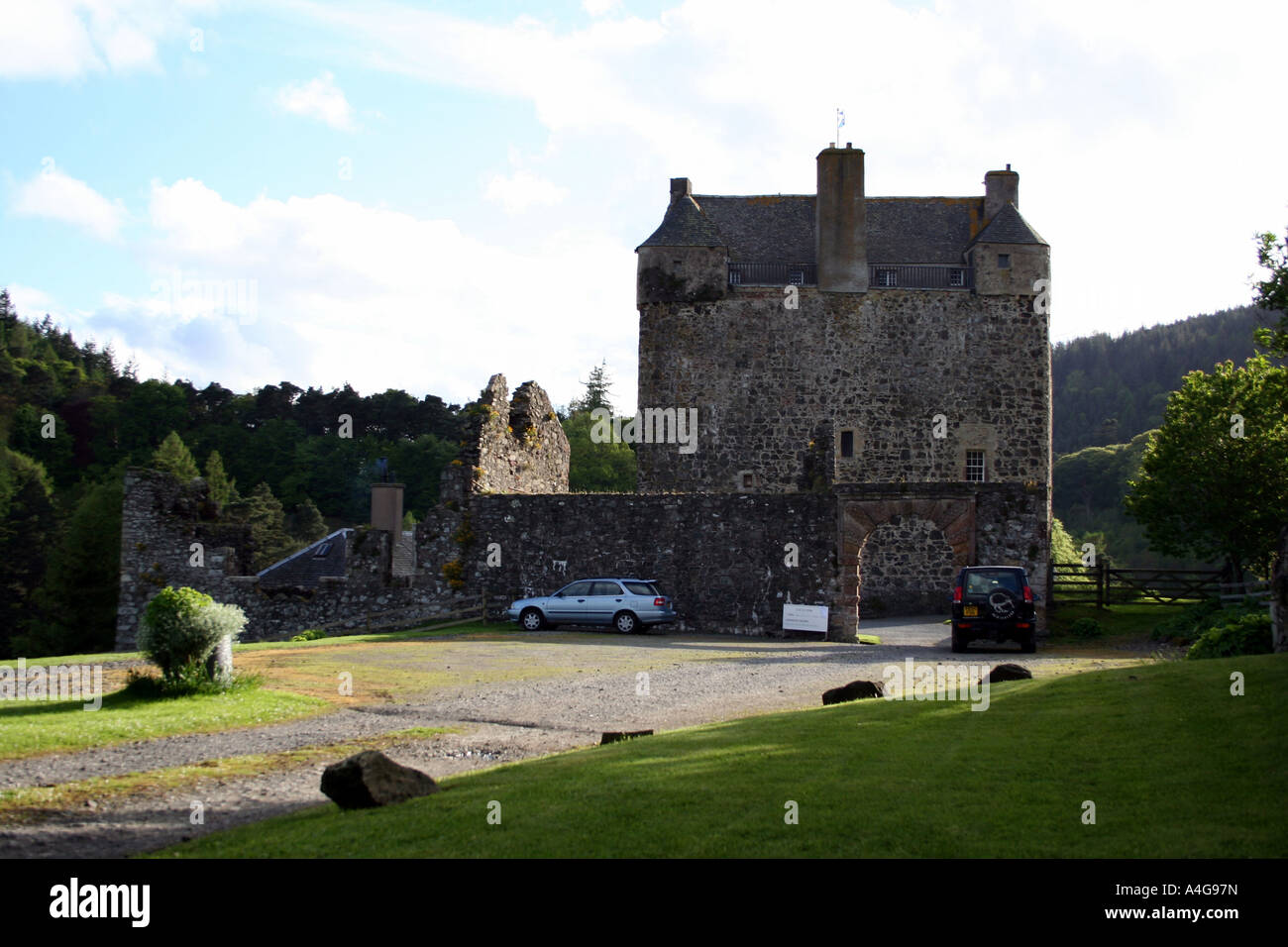 Neidpad stone mansion castle, Scotland Stock Photo - Alamy