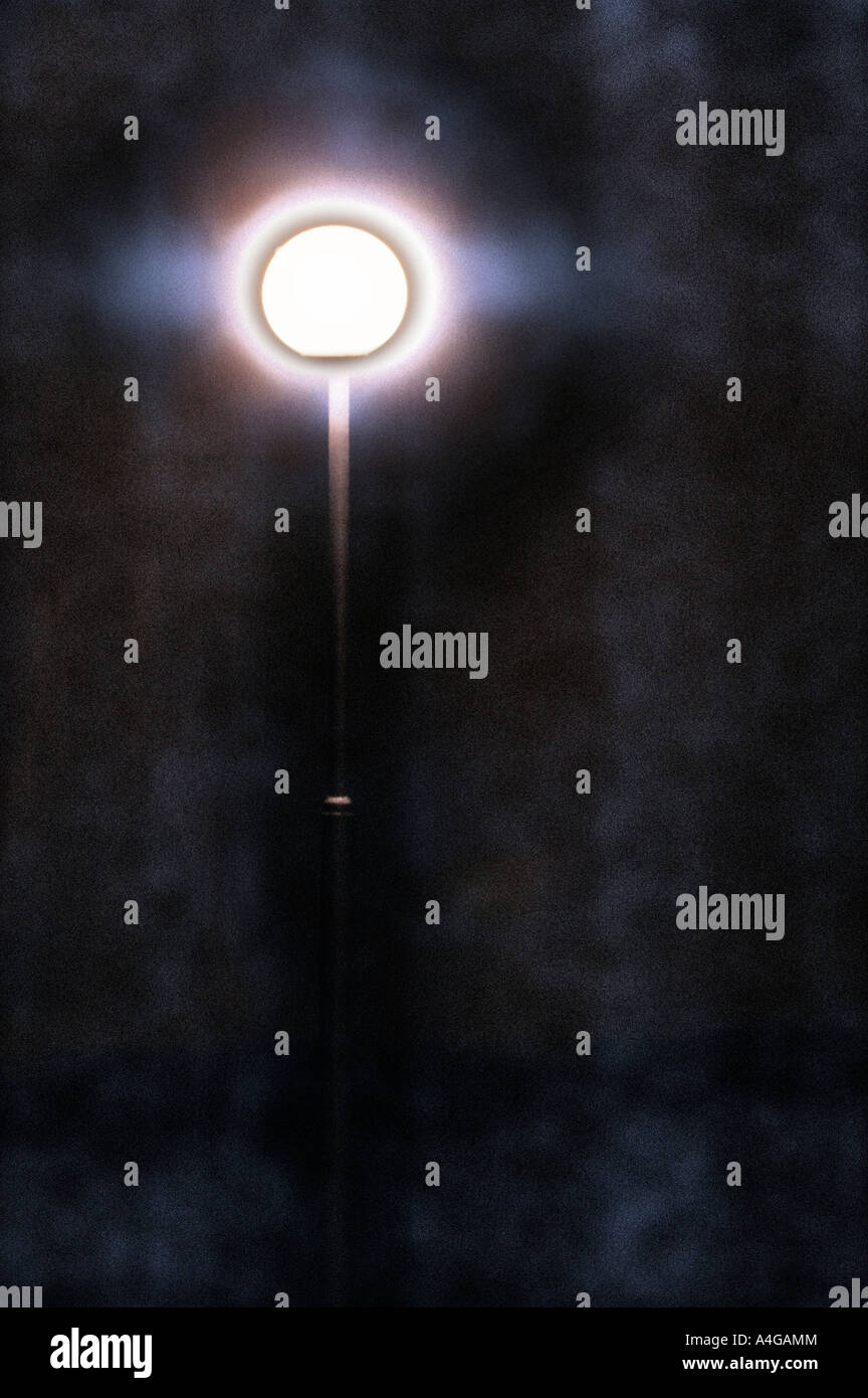 Dark night hi-res stock photography and images - Alamy