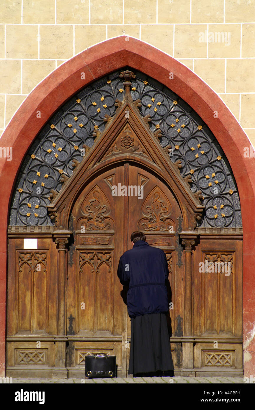 Medieval church priest hi-res stock photography and images - Alamy