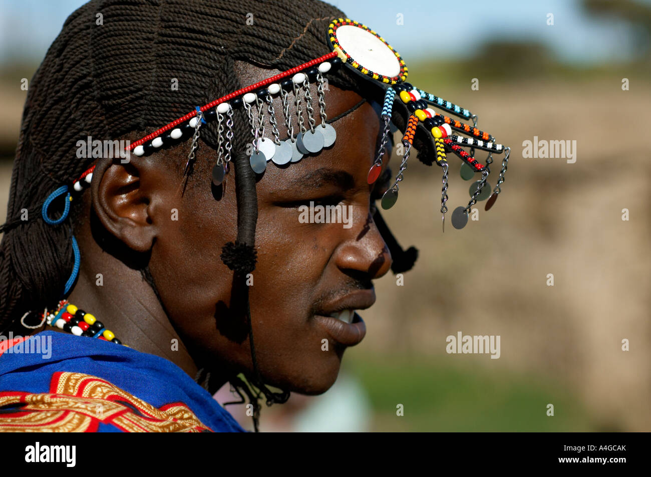 A portrait of a Masai man in Kenya Stock Photo - Alamy