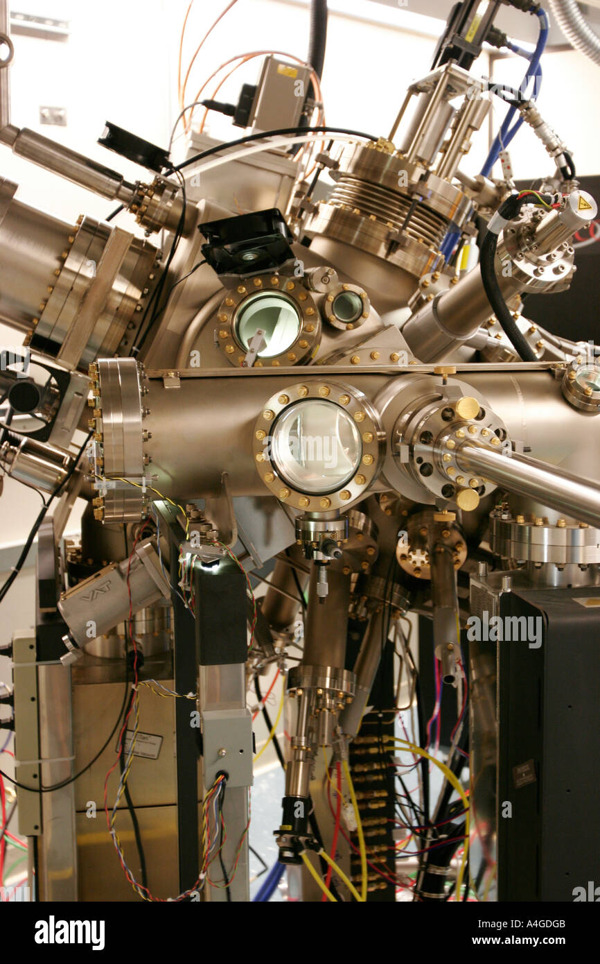 Molecular beam epitaxy system, used for semiconductor research, at the ...