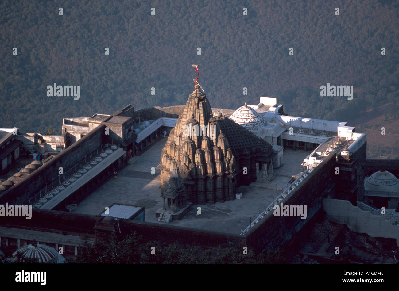 The mount girnar hi-res stock photography and images - Alamy
