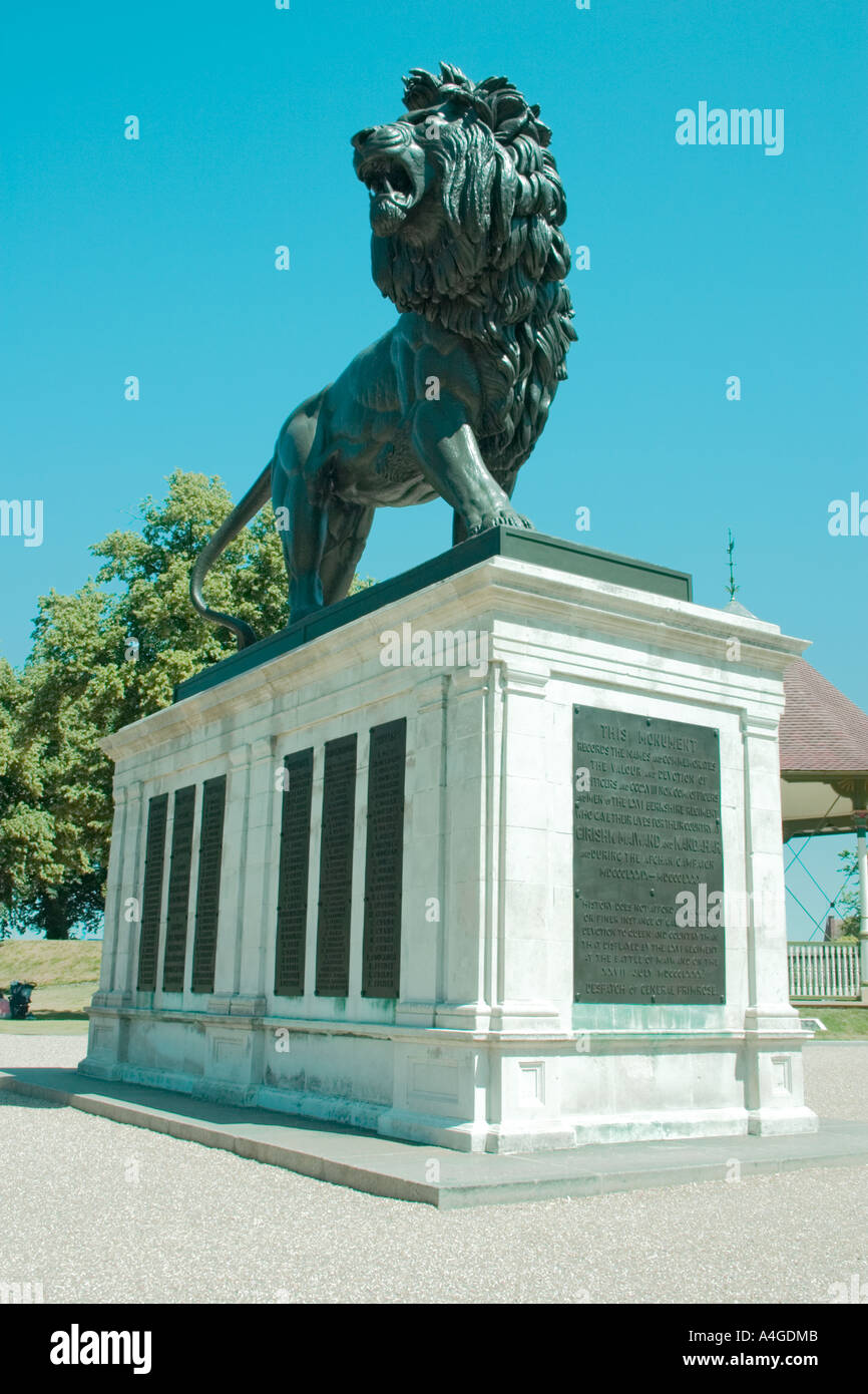 Forbury Lion Monument Forbury Gardens Reading Stock Photo - Alamy