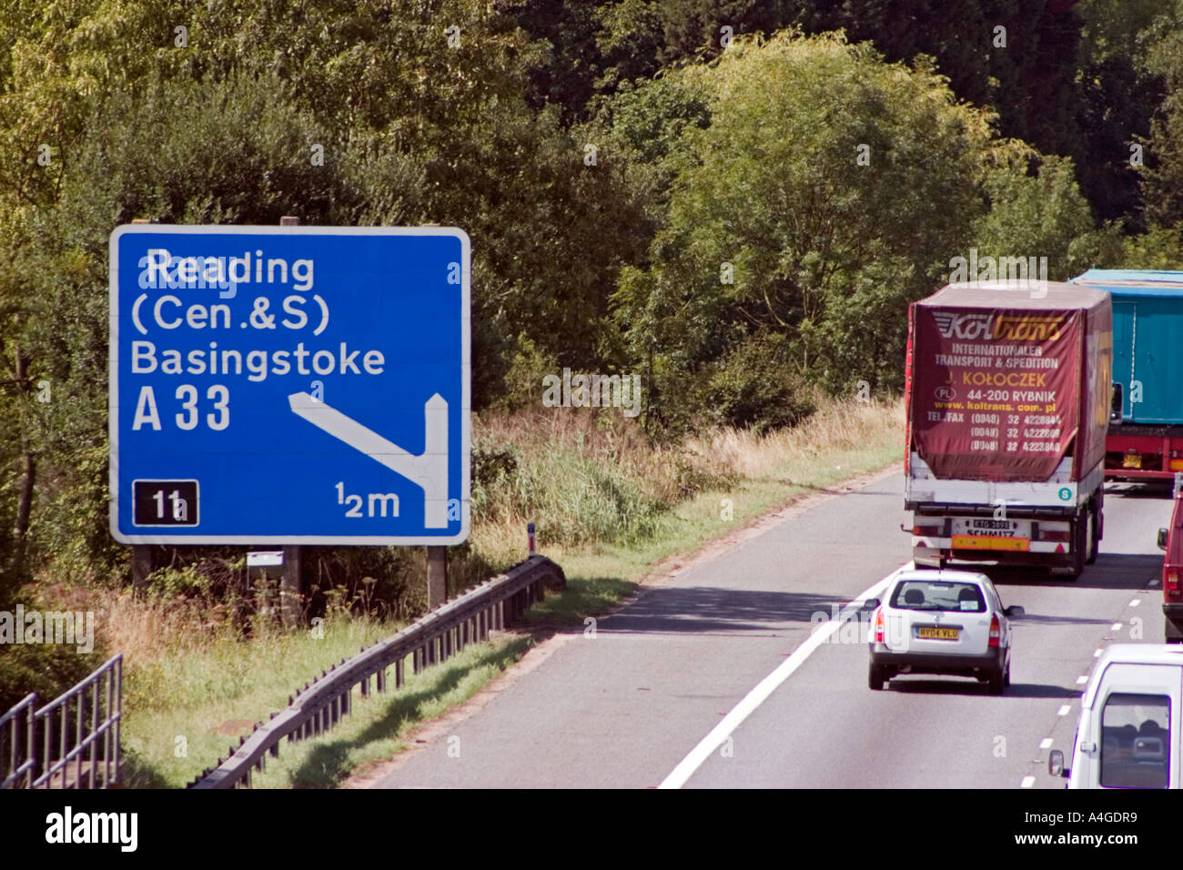 Junction 11 Exit Sign M4 Stock Photo - Alamy