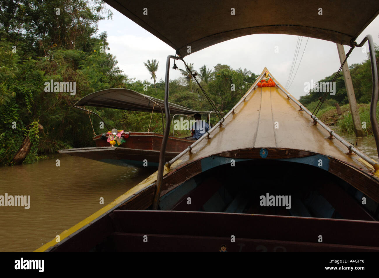 Canopy raft hi-res stock photography and images - Alamy