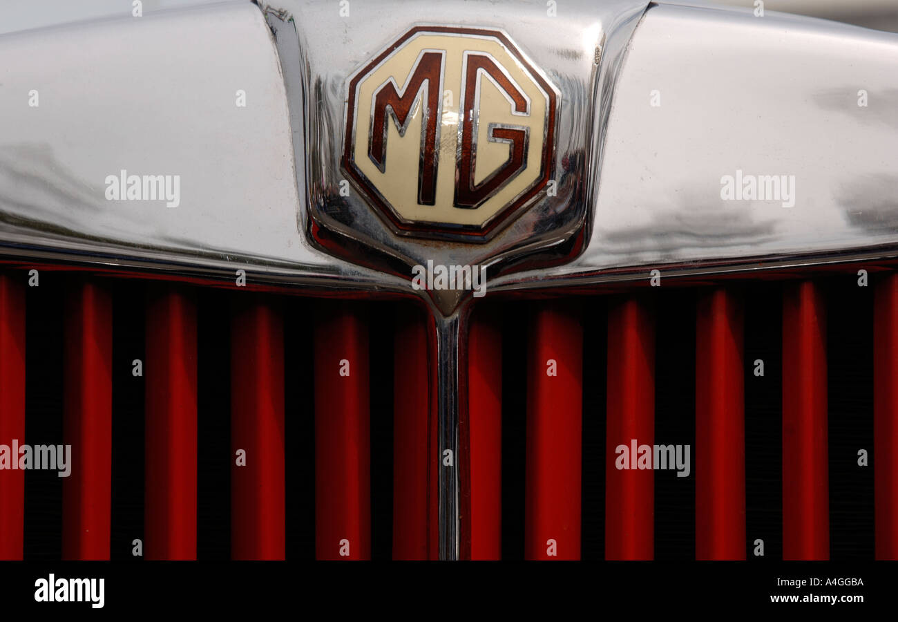 Mg rover rally car hi-res stock photography and images - Alamy