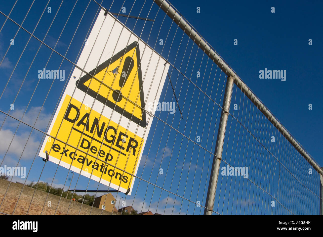 Deep excavation sign hi-res stock photography and images - Alamy