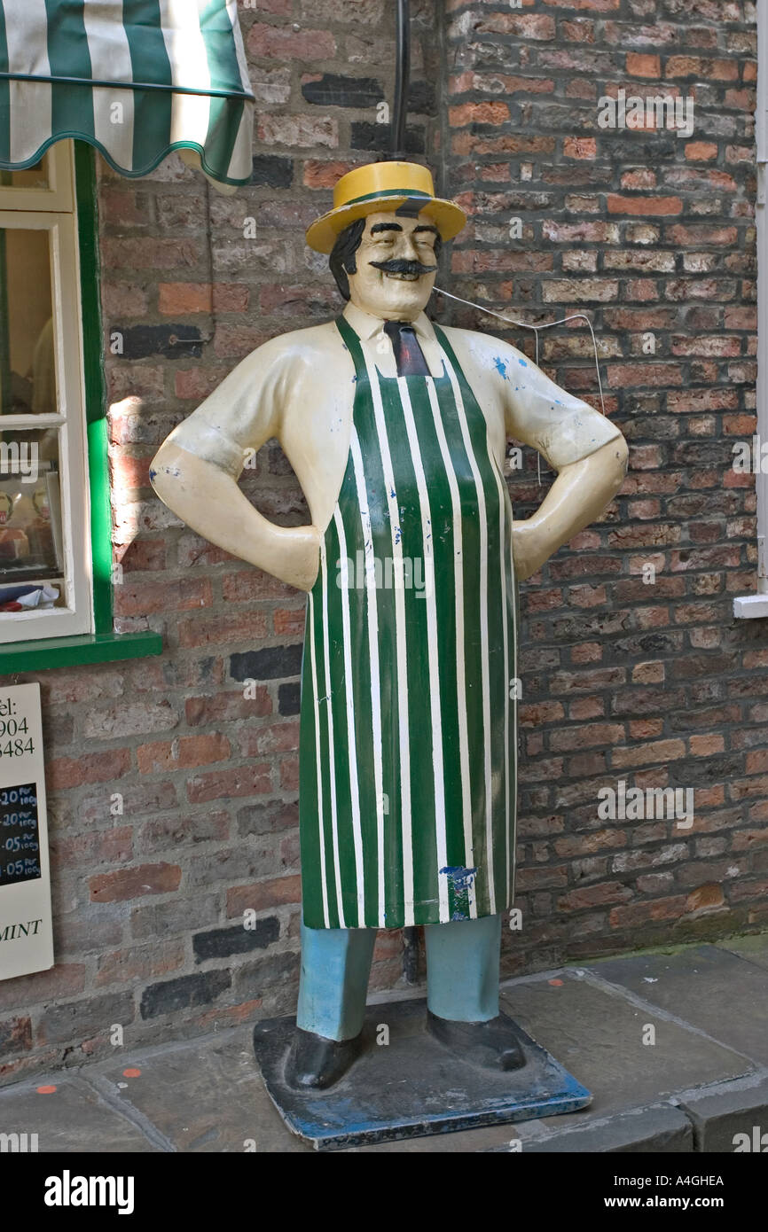 Medieval butcher shop hi-res stock photography and images - Alamy