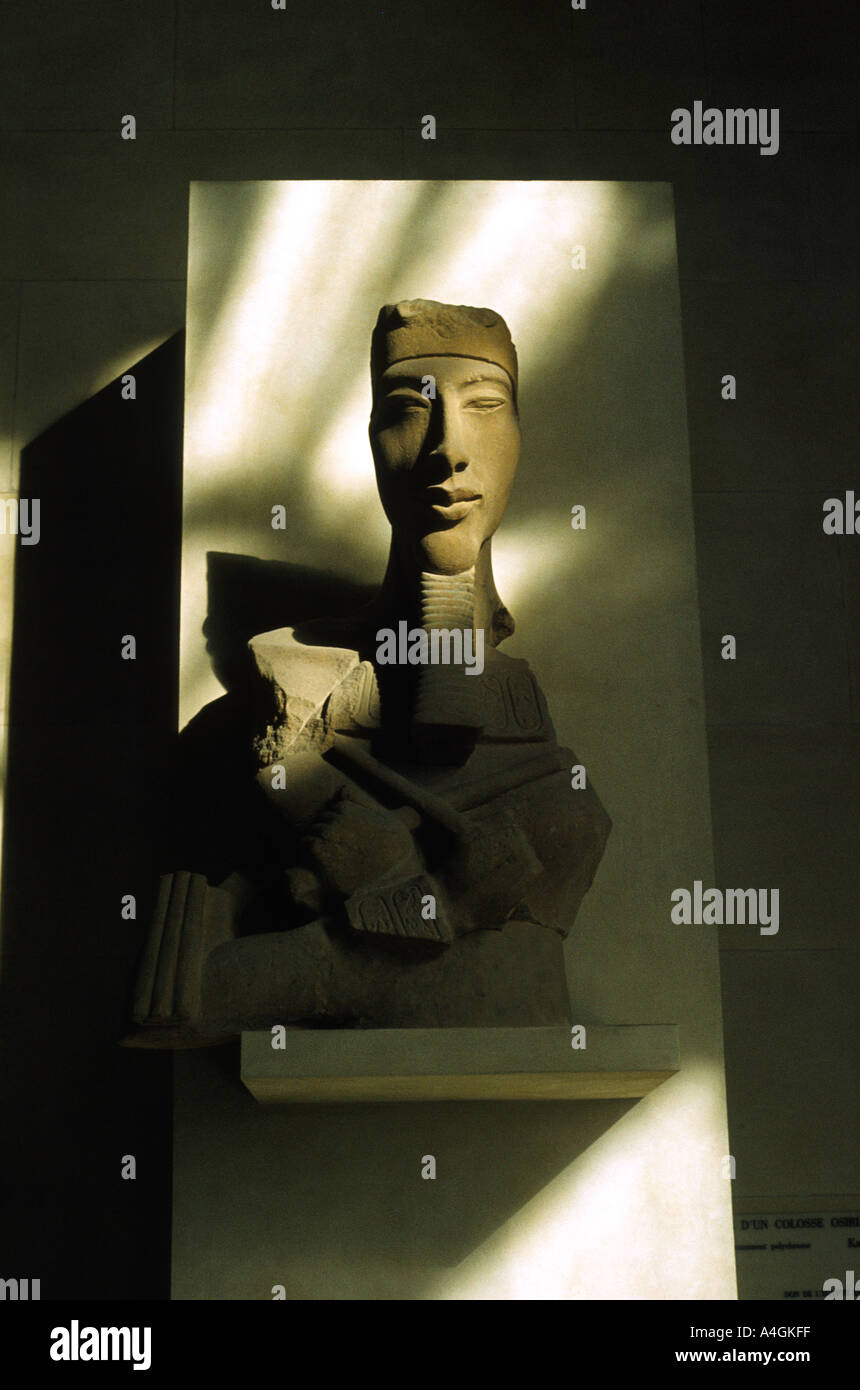 France Paris statue in the Louvre Stock Photo - Alamy