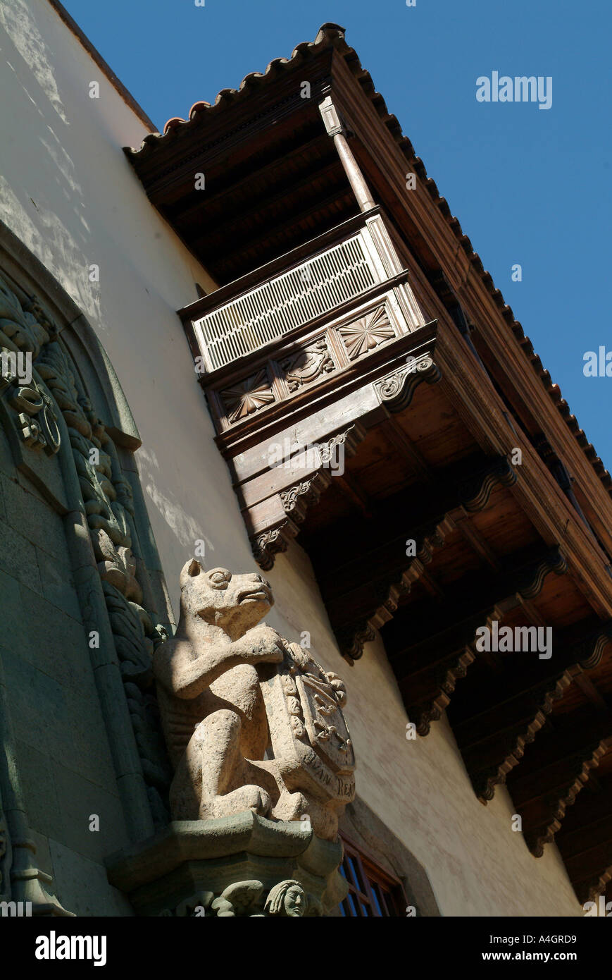 Carving and balcony on Casa de Colon house of Christopher Columbus Las ...