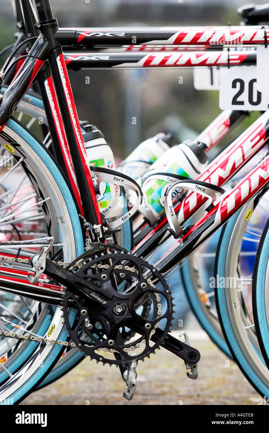 racing bicycle on track Stock Photo - Alamy