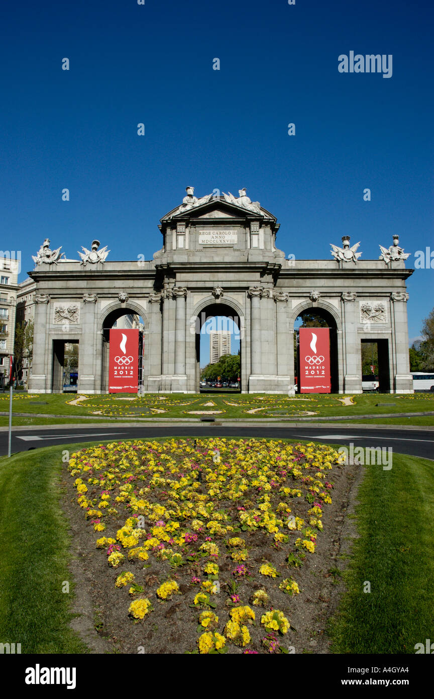 madrid alcala arch Stock Photo - Alamy