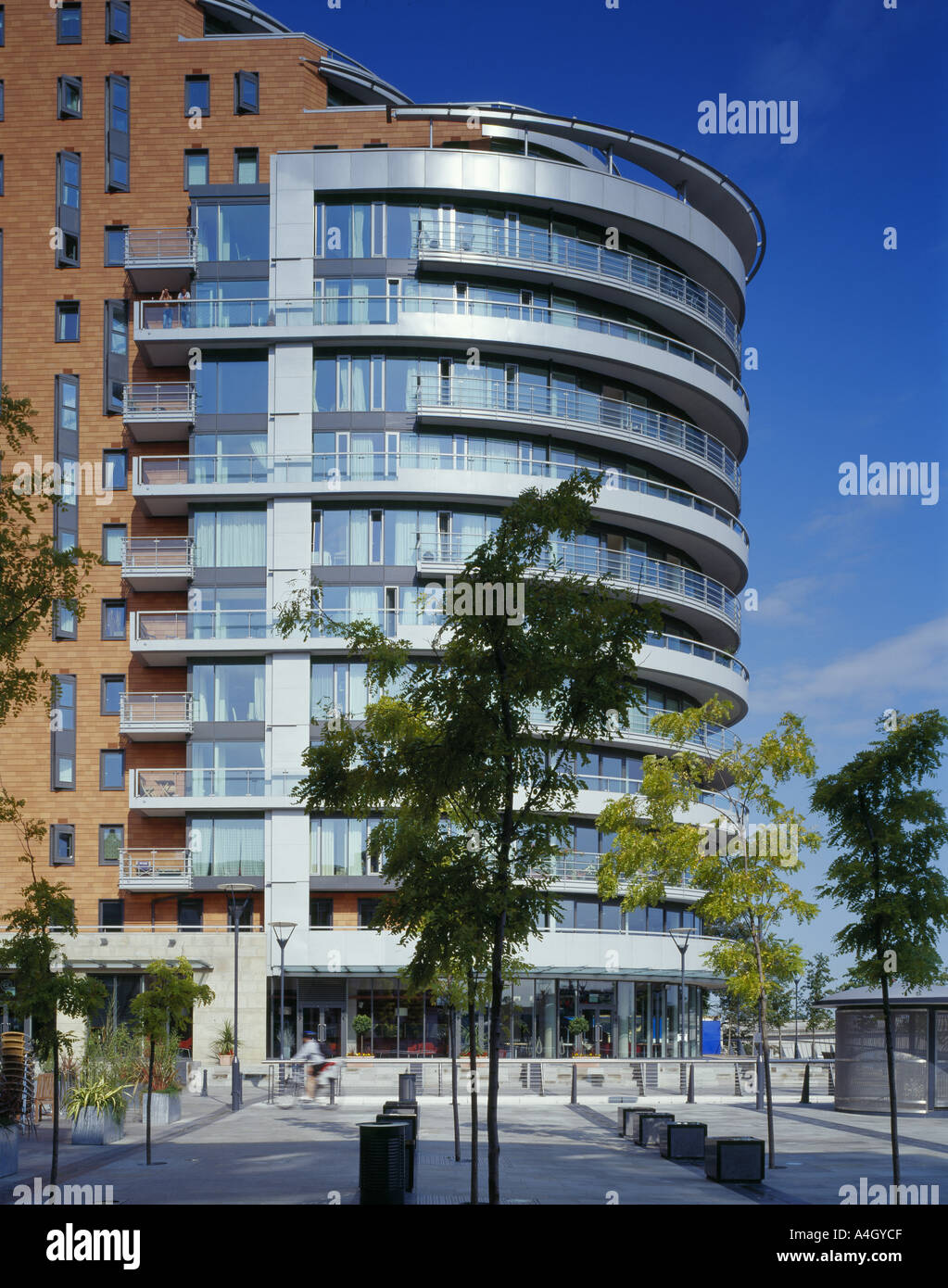 Doors putney hi-res stock photography and images - Alamy