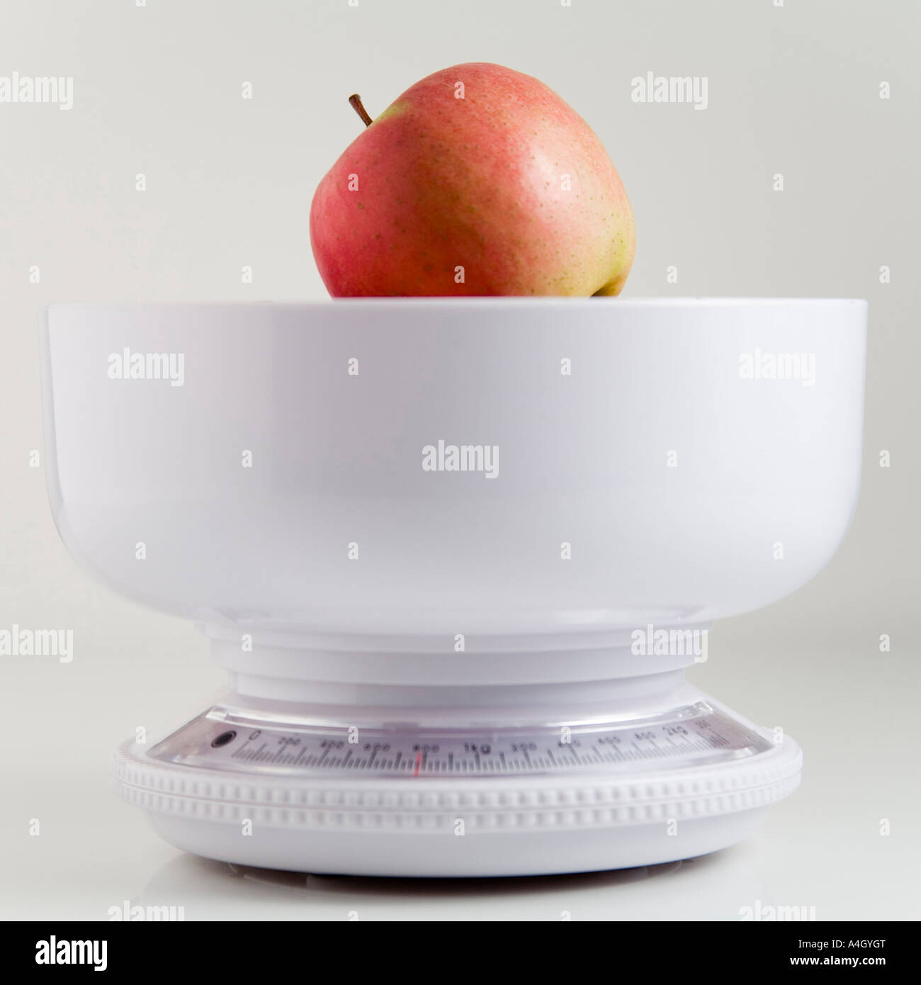 Chop apple hi-res stock photography and images - Alamy