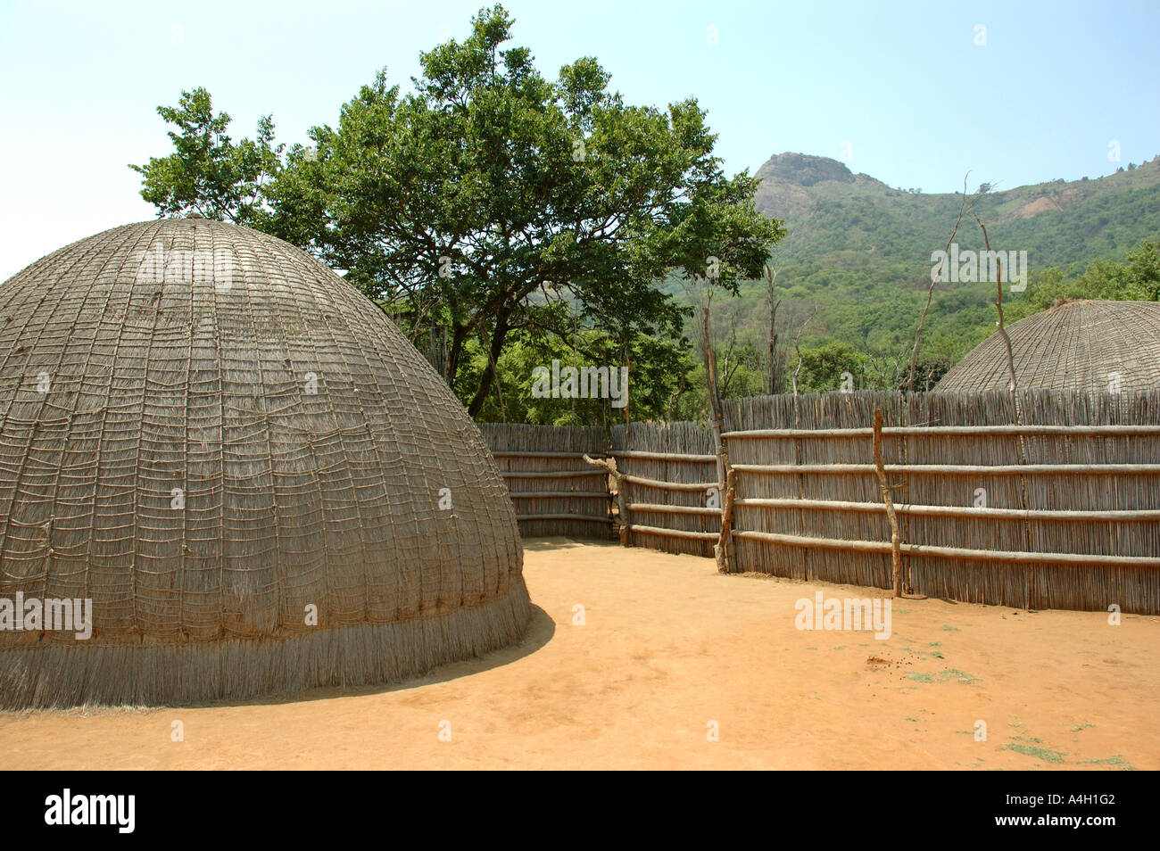 Beehive hut swaziland hi-res stock photography and images - Alamy
