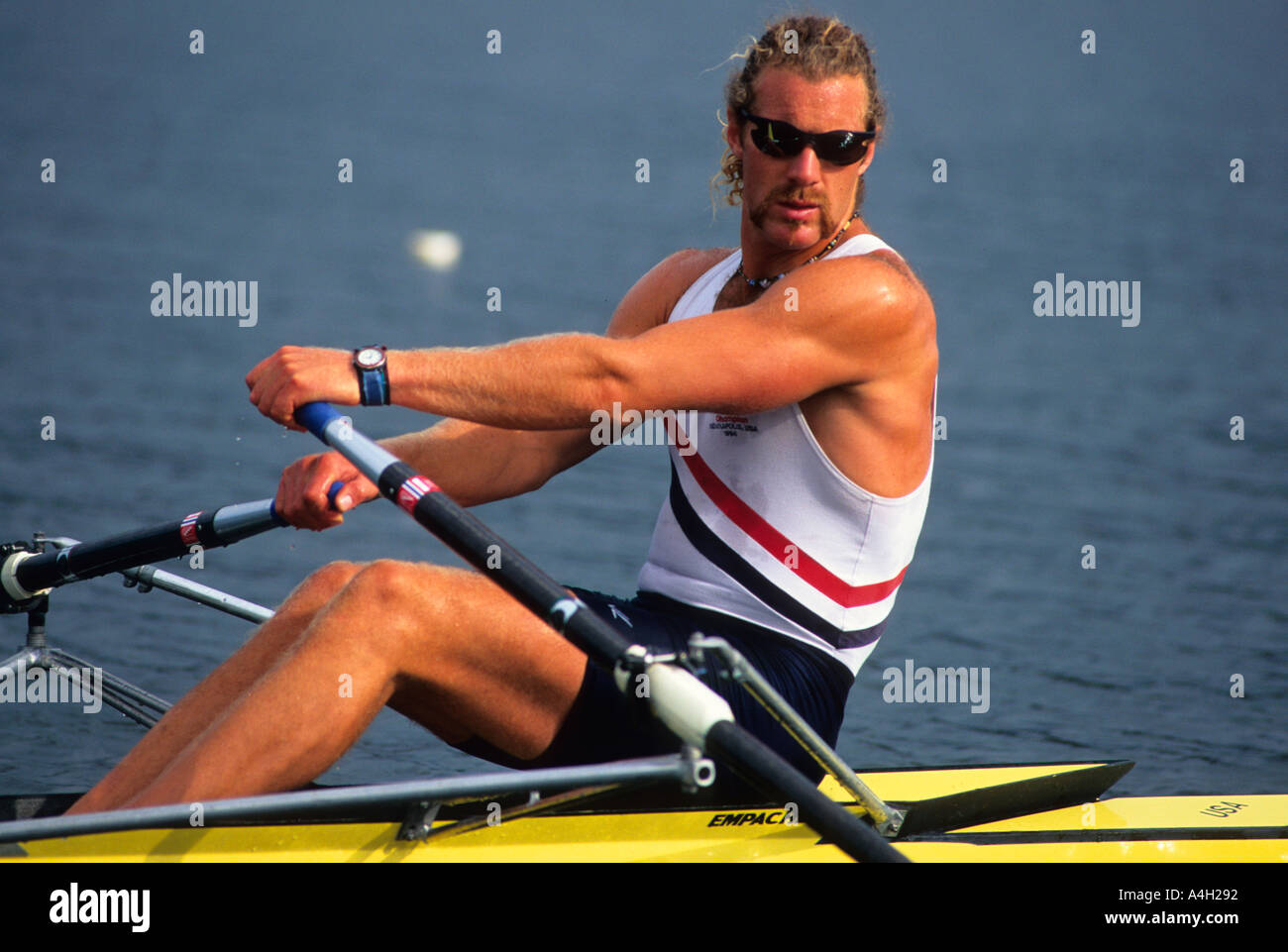 Male man rower rowing single hi-res stock photography and images - Alamy