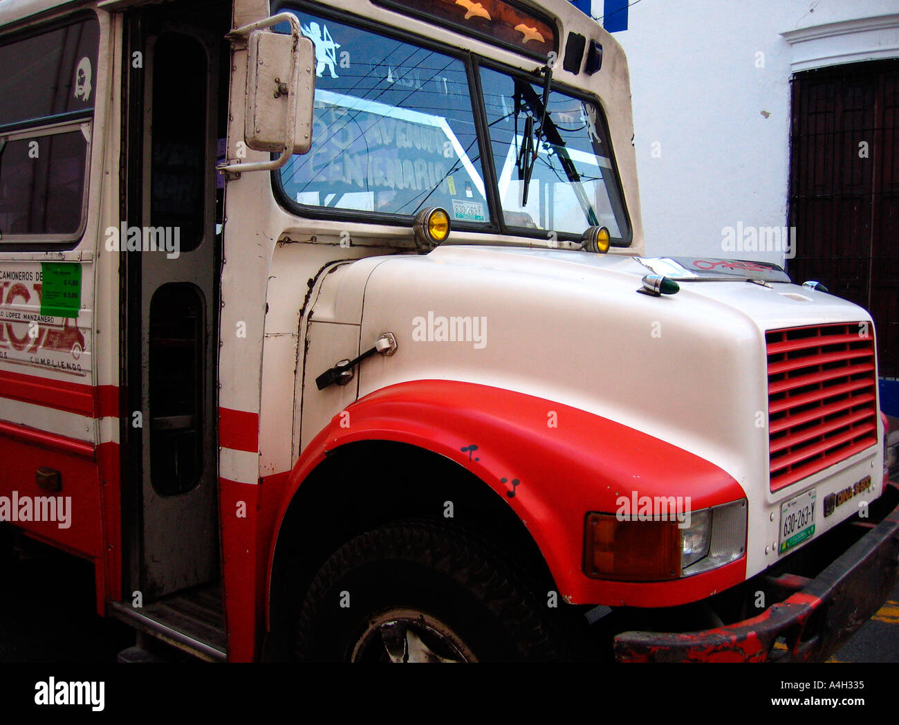 Bus merida mexico hi-res stock photography and images - Alamy