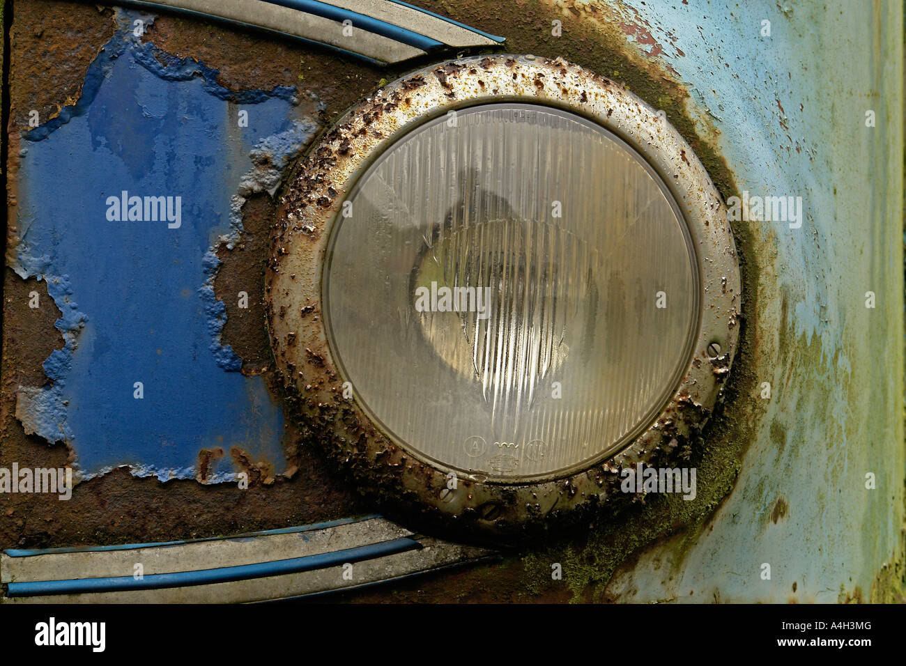 Rusty lorry detail hi-res stock photography and images - Alamy