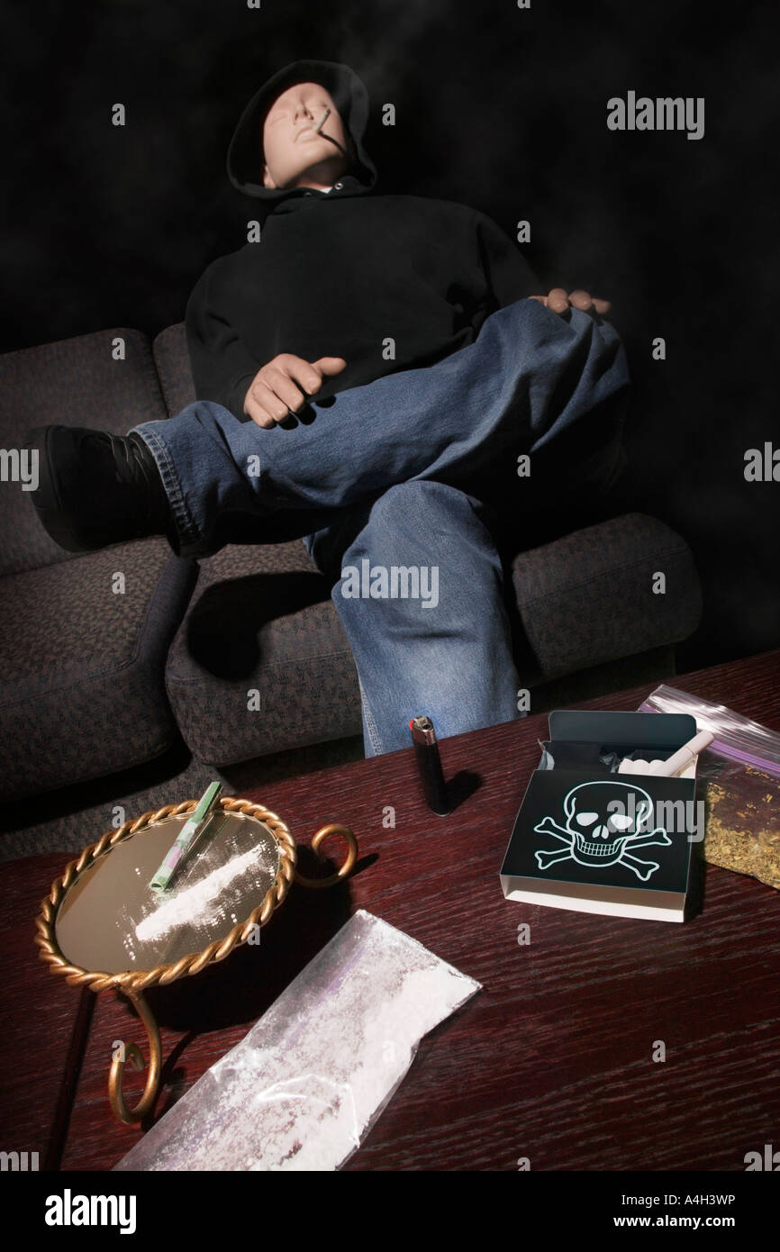 Social issue of illegal drugs Stock Photo - Alamy