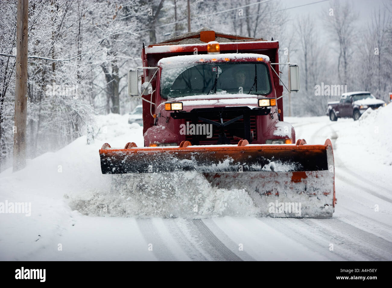 Snow plow clearing street during snow storm Stock Photo - Alamy Snow plow clearing street during snow storm Stock Photo - Alamy