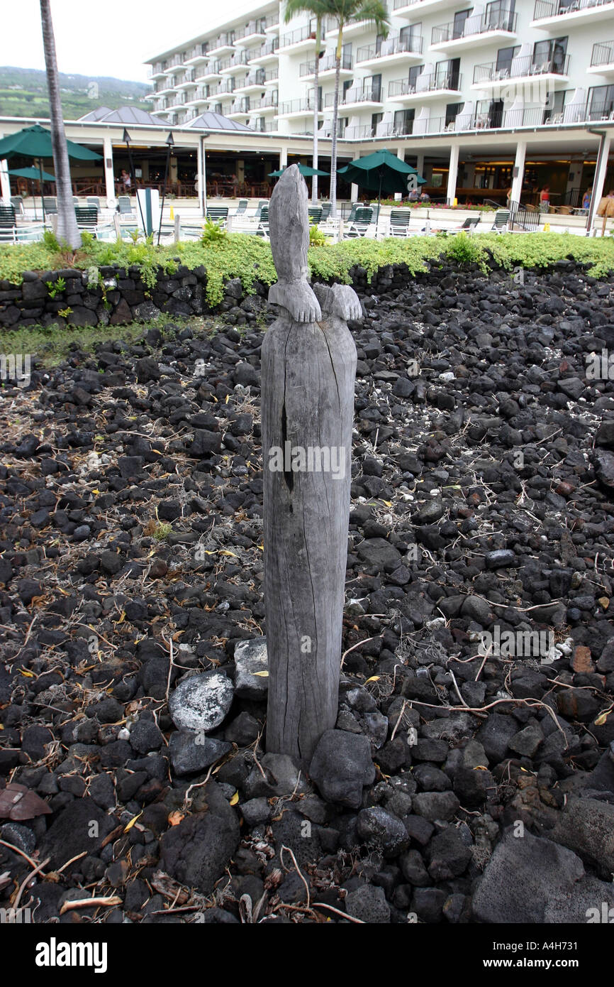 ancient tiki remains Stock Photo - Alamy