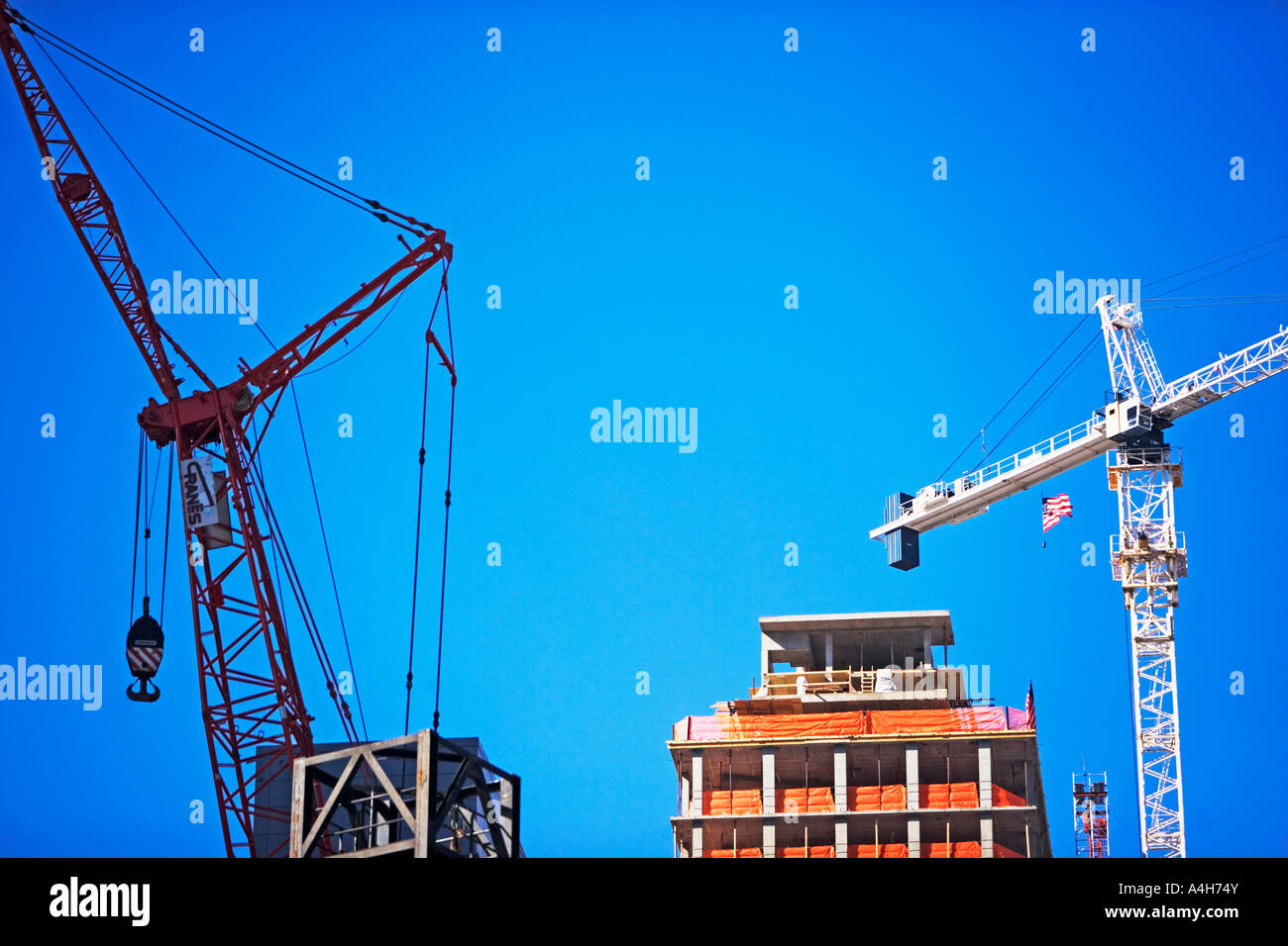 CONSTRUCTION, BEAMS, INTERTWINE, IN A ROW, CROSSING, STRENGTH, STRONG ...