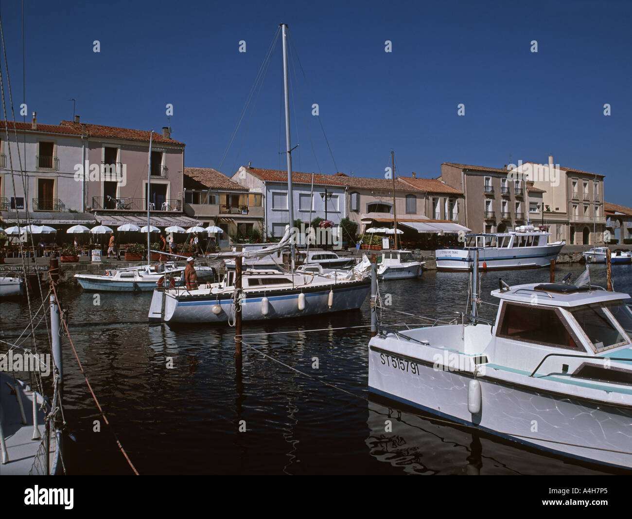 The port at Marseillan Stock Photo - Alamy