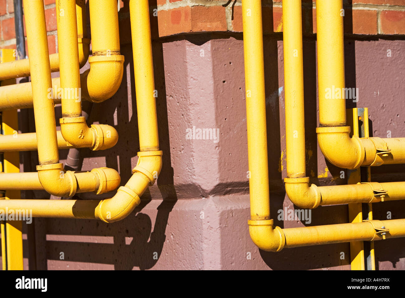 WATER PIPES, STEEL, YELLOW, ELBOWS, CONNECTIONS, DRINKING WATER, FLOW ...