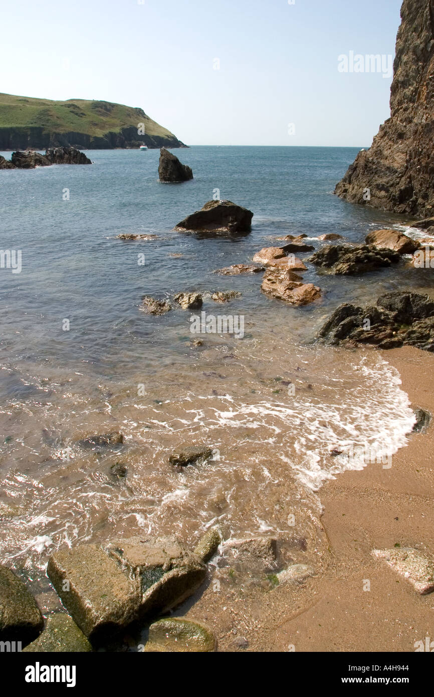 Hope cove devon sunny hi-res stock photography and images - Alamy