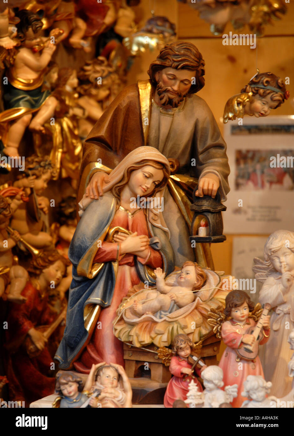 Schonbrun Palace christmas market stall Vienna Austria Stock Photo - Alamy