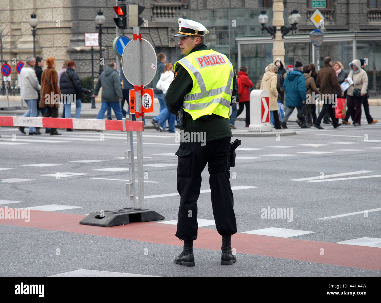 Austrian police hi-res stock photography and images - Alamy