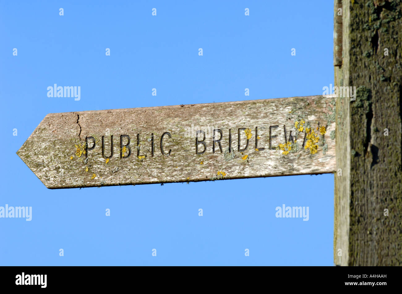 Public Bridleway sign, Britain UK Stock Photo - Alamy