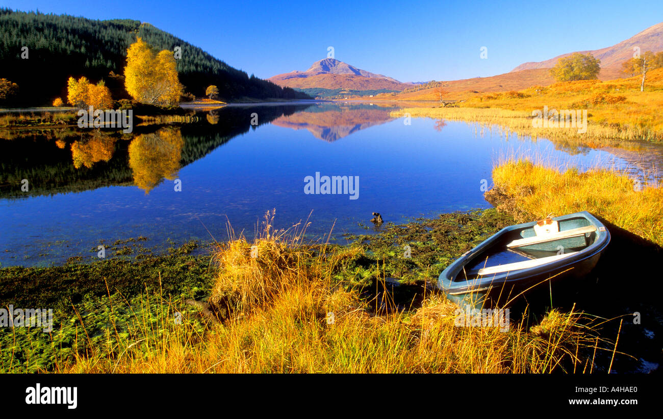 River garry inverness hi-res stock photography and images - Alamy