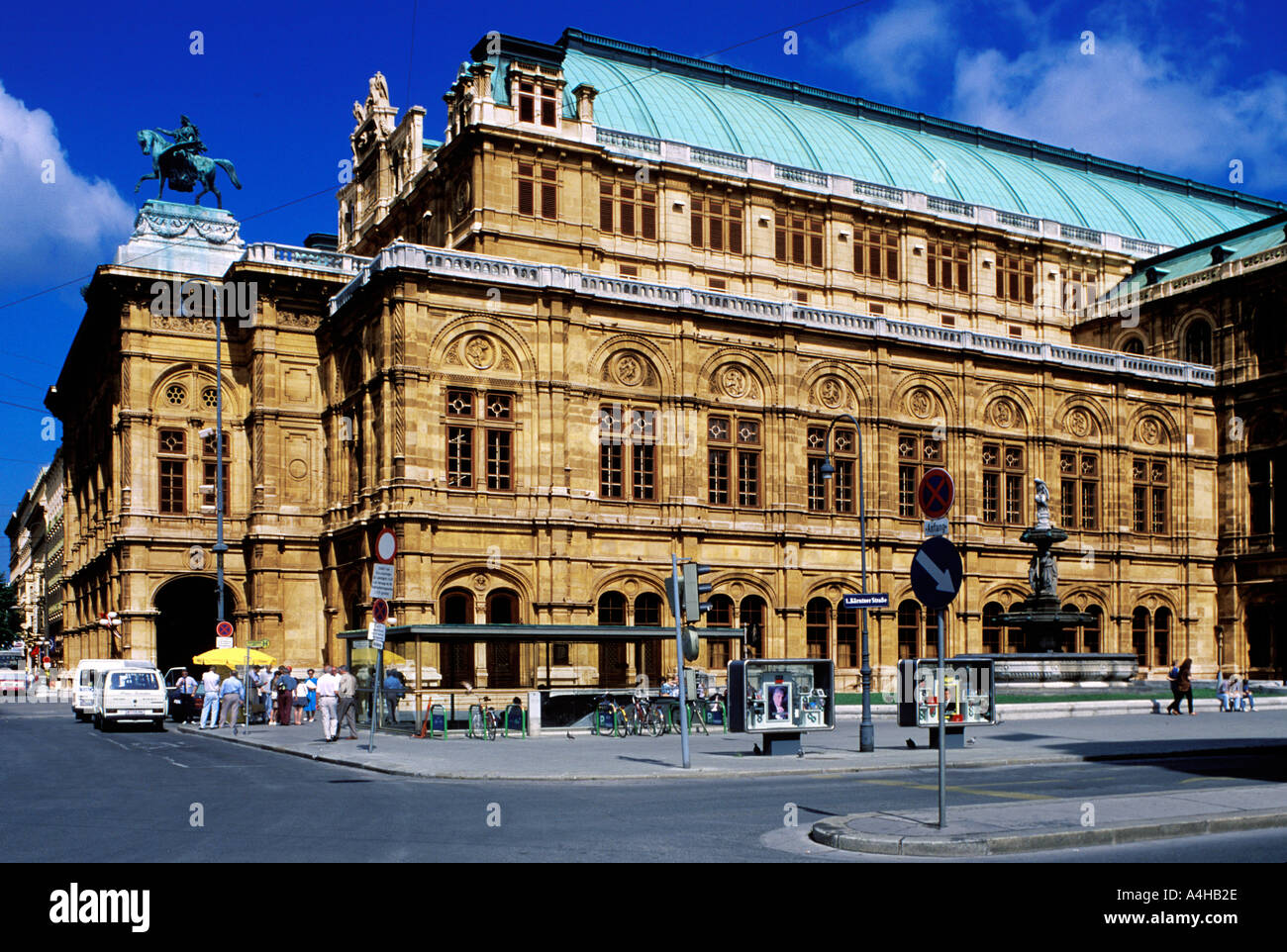 STATE OPERA HOUSE VIENNA AUSTRIA Stock Photo - Alamy