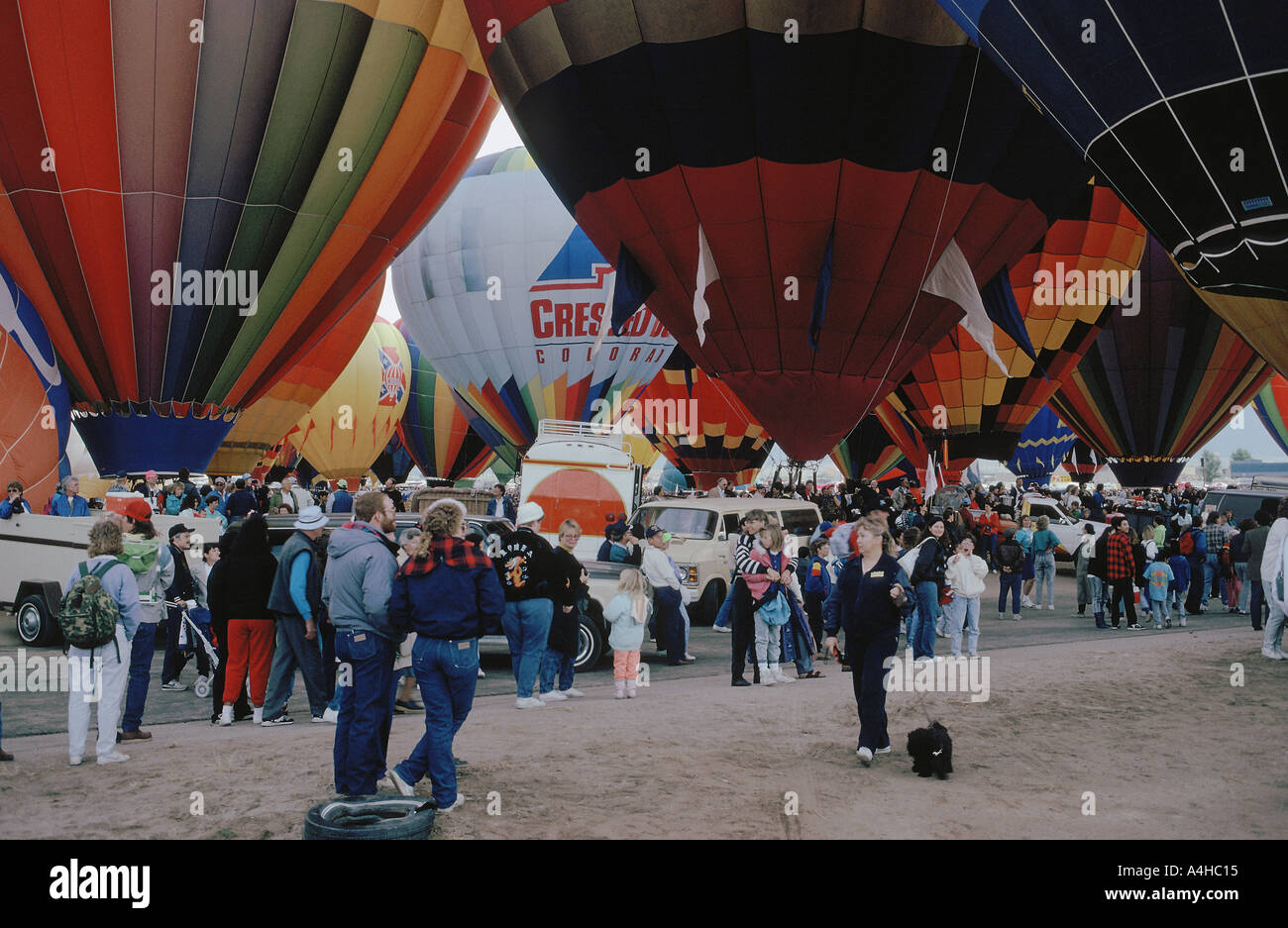 Balloon anchored hi-res stock photography and images - Alamy