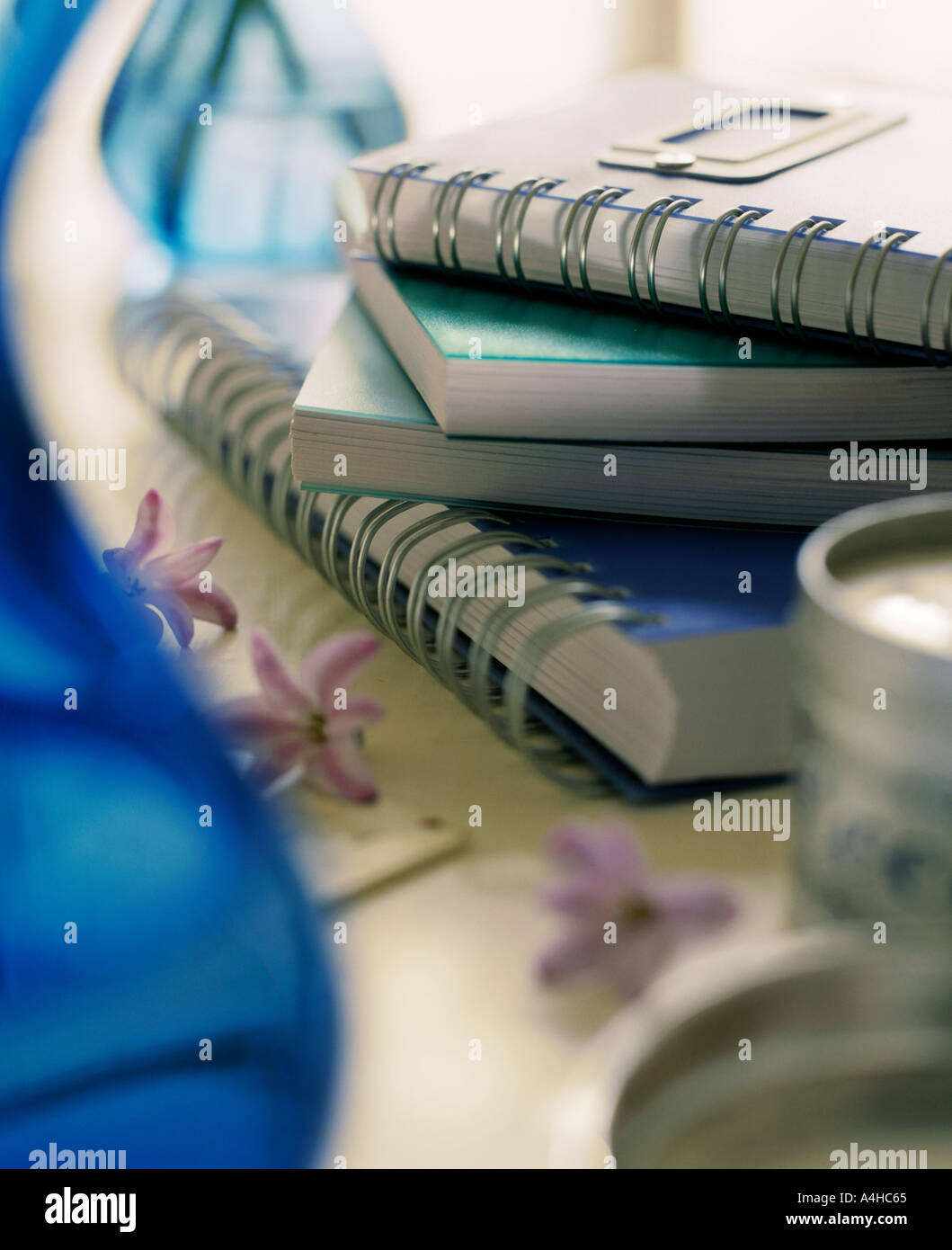 Delivering books hi-res stock photography and images - Alamy