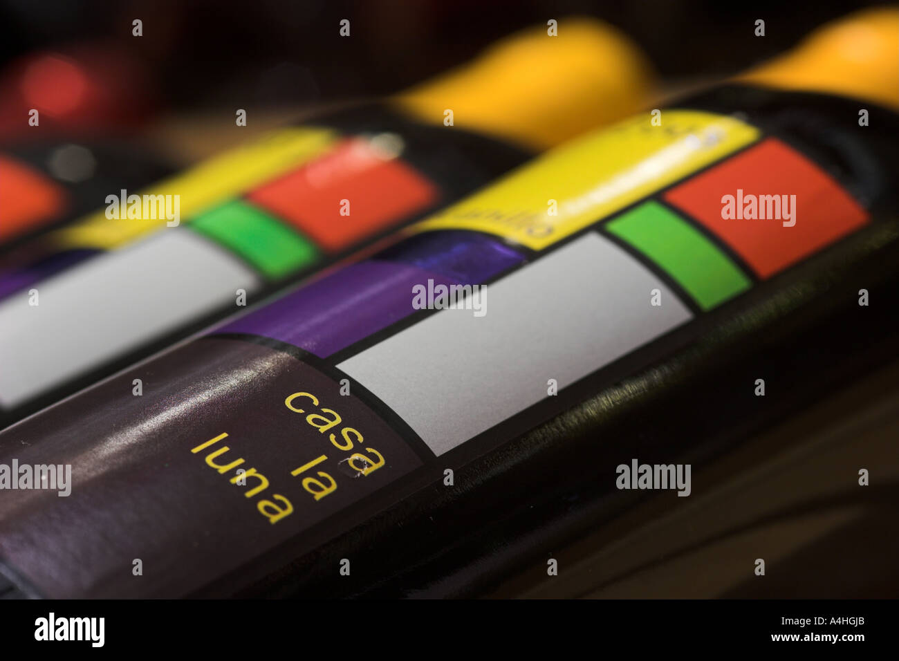 Red color label hi-res stock photography and images - Alamy