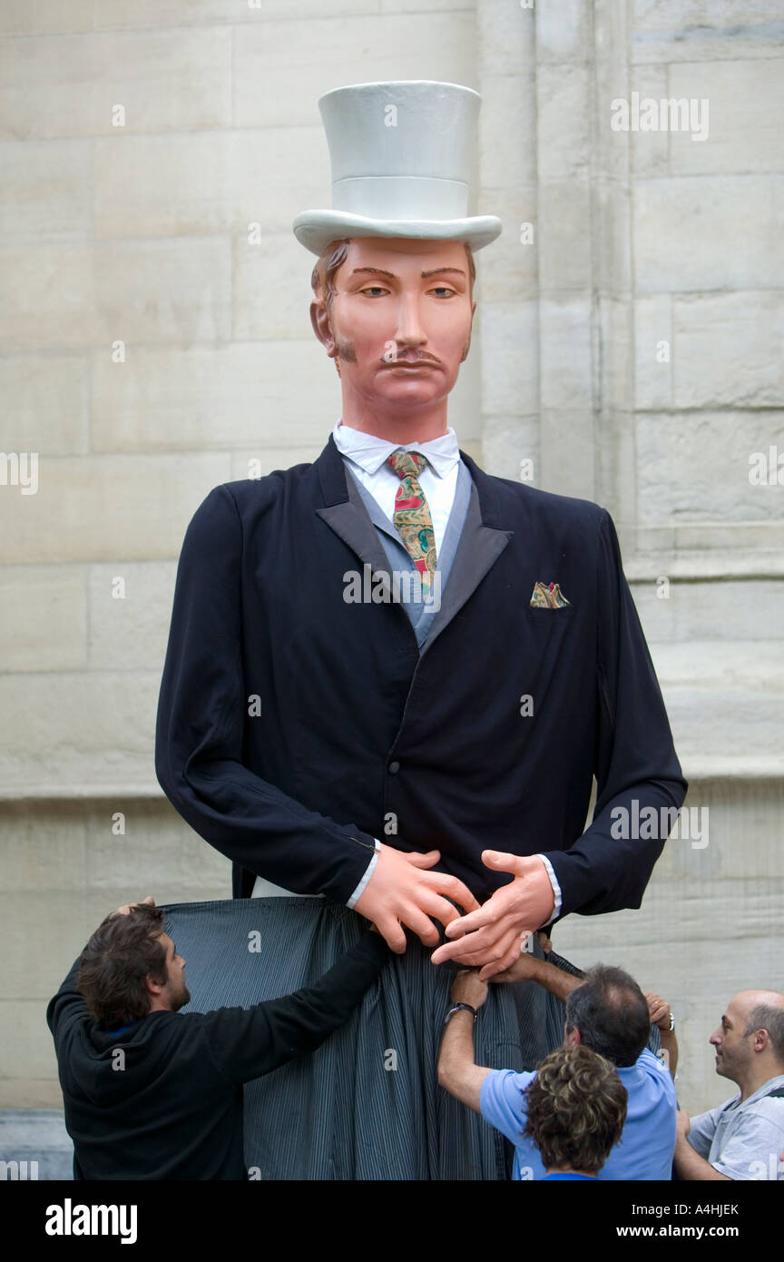 People preparing a gigante (giant), Our Lady of Begoña Festival, 15 ...